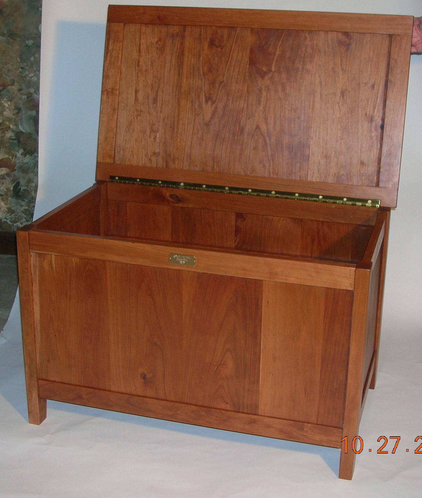 THE ADJUSTABLE CHEST - FineWoodworking