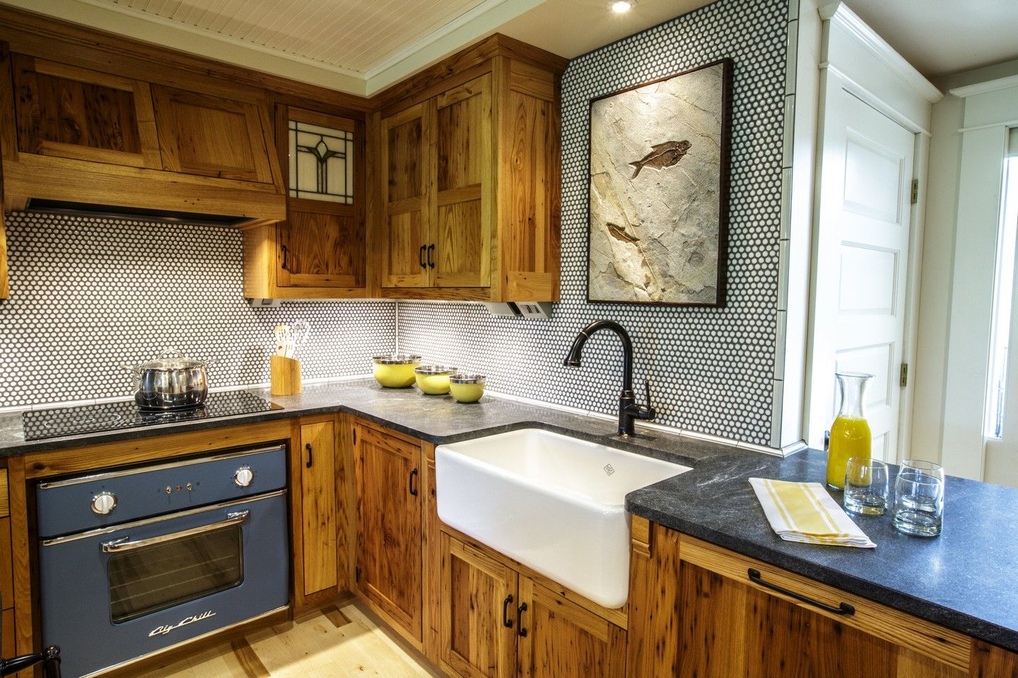 Retro Farmhouse Kitchen - Fine Homebuilding