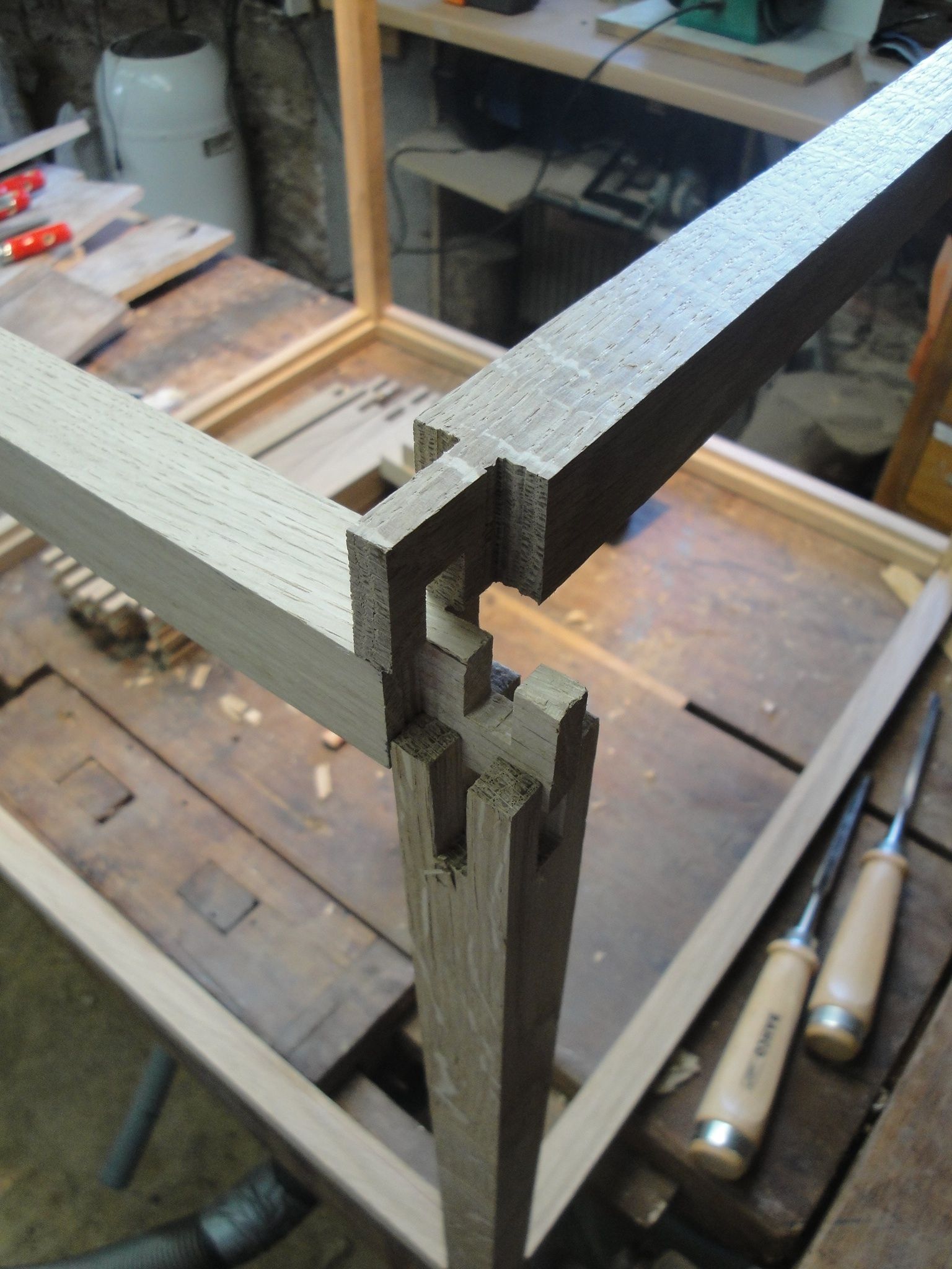 3D joints for saloon table - FineWoodworking