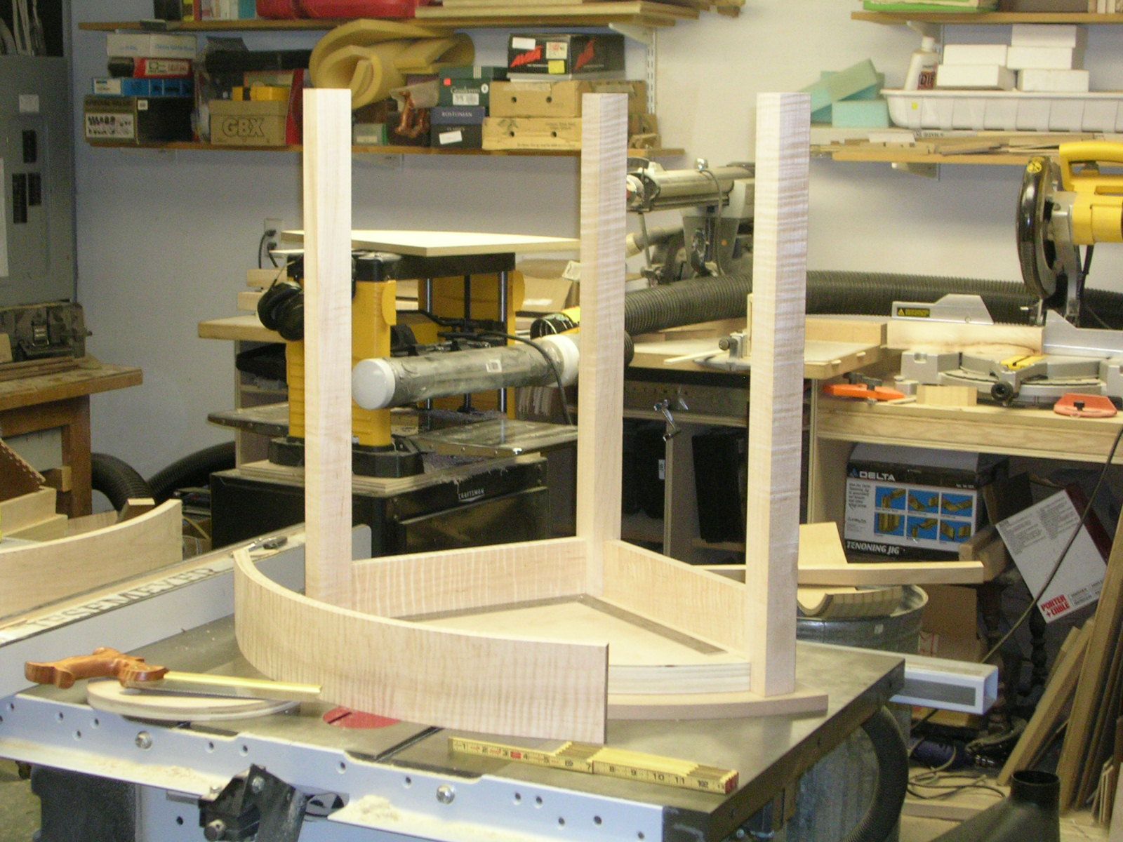 Bowfront Corner Table, Tiger Maple - FineWoodworking