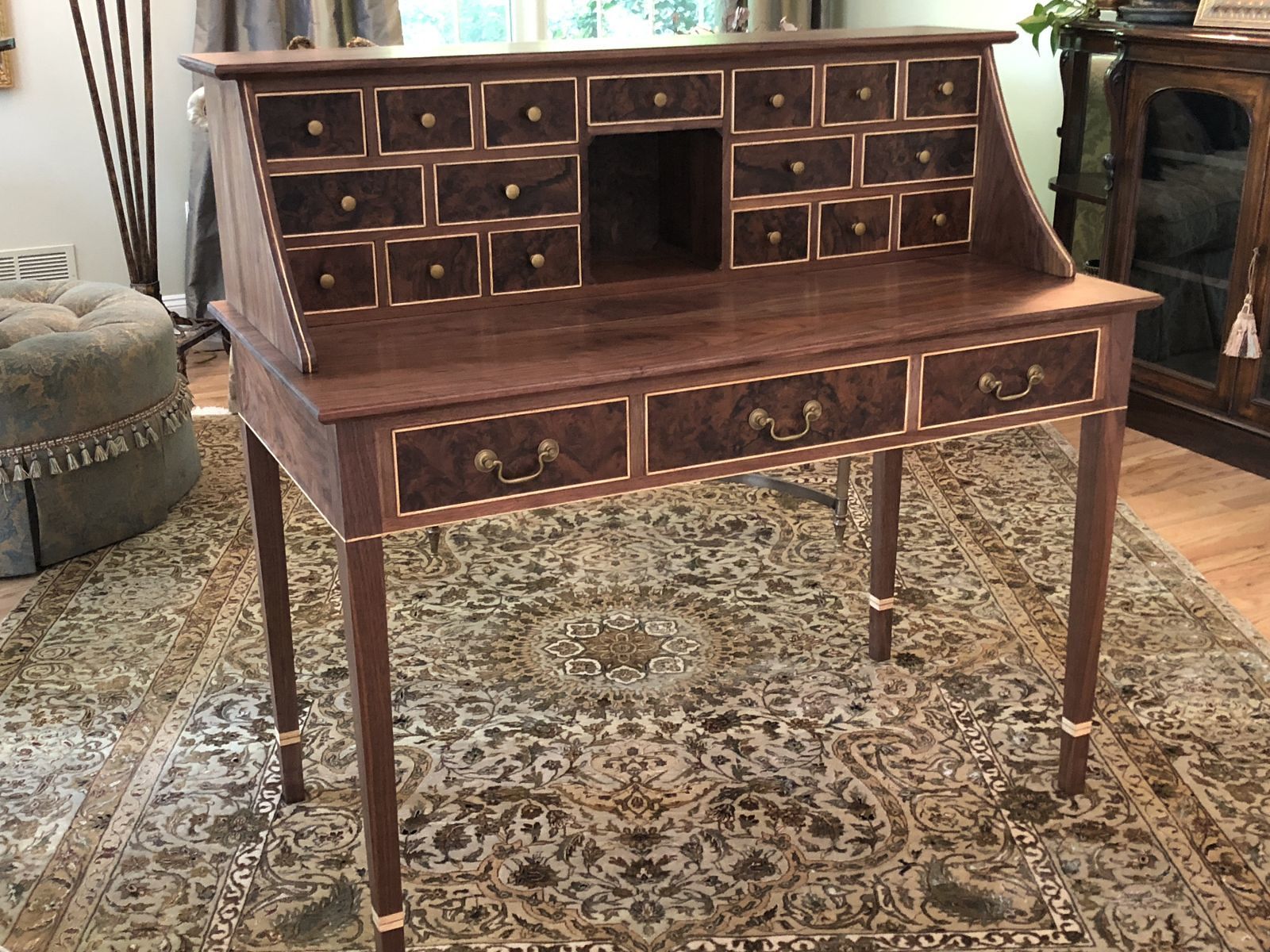 Fly Tying Desk - FineWoodworking