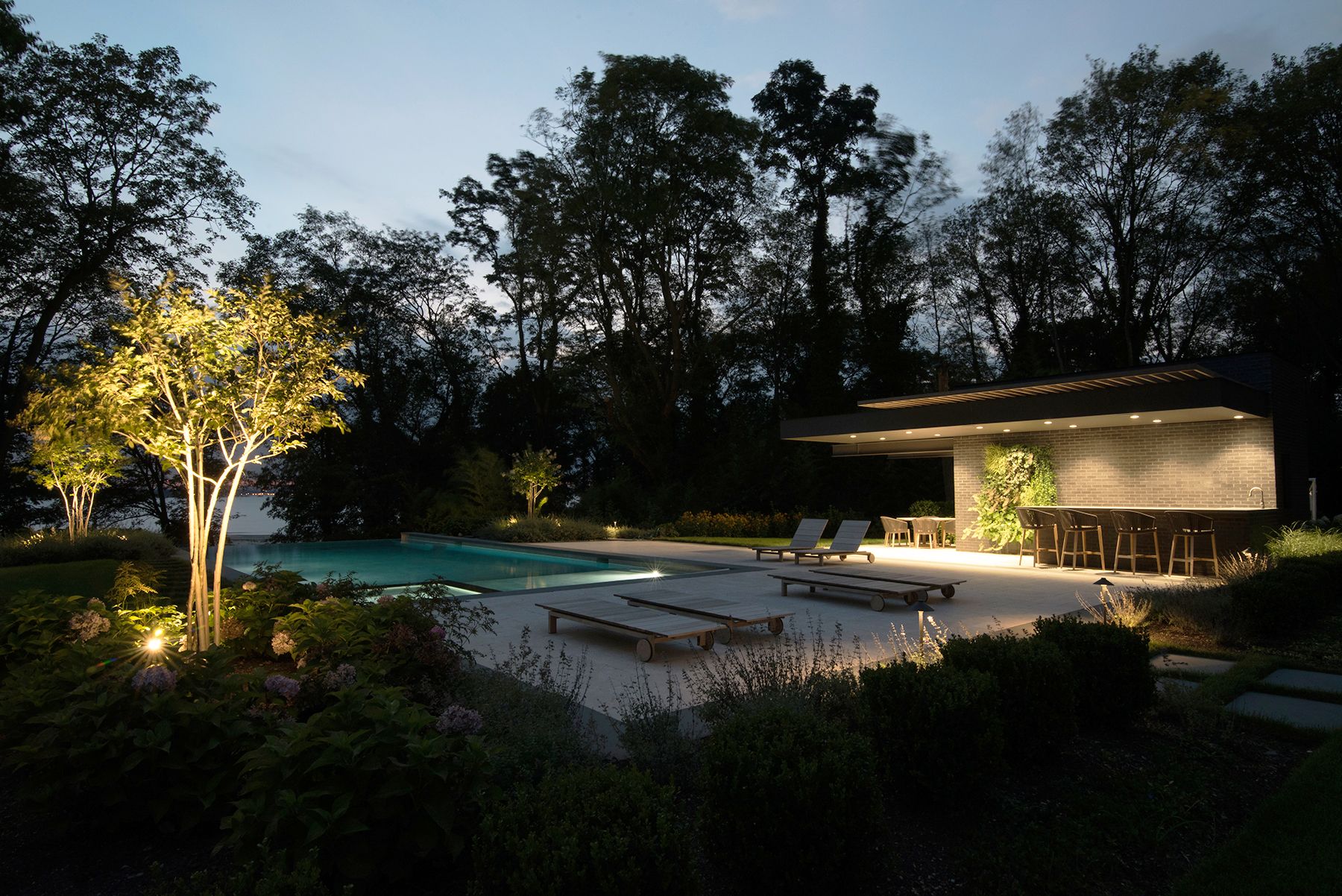 Free Float: A Pool House With a Cantilever - Fine Homebuilding