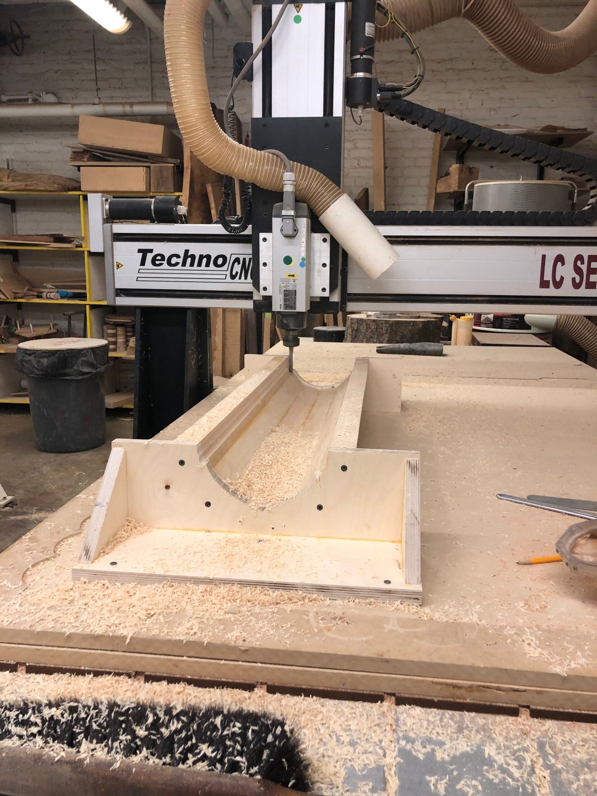 Lasagna Noodle Desk made of Maple - FineWoodworking