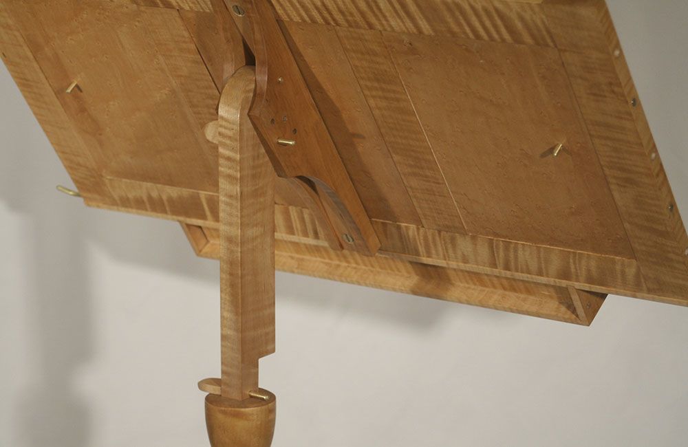 278- Expandable Music Stand - FineWoodworking