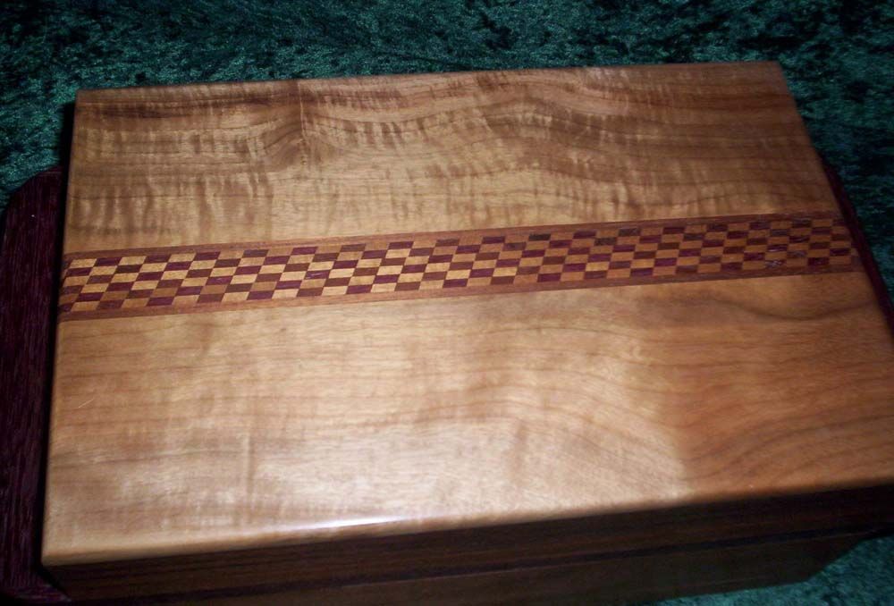Oregon myrtlewood jewelry box - FineWoodworking