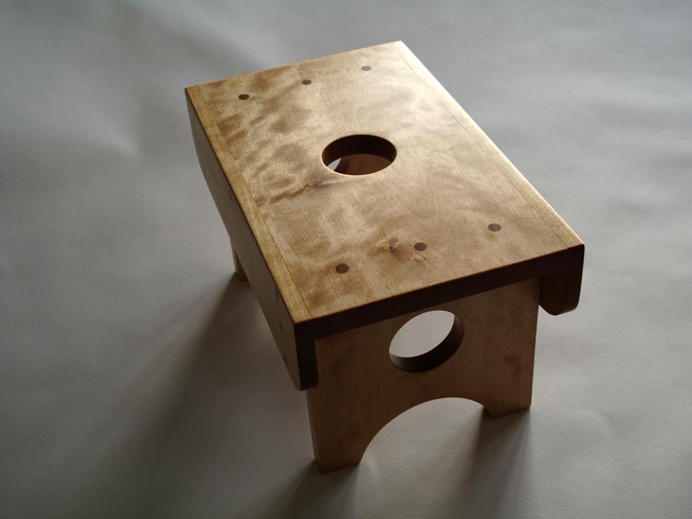 Kids stool in birch - FineWoodworking