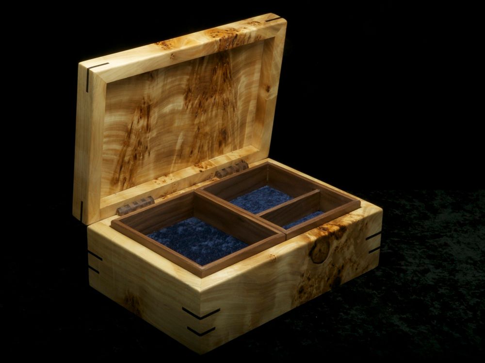 Burr Poplar Box - FineWoodworking