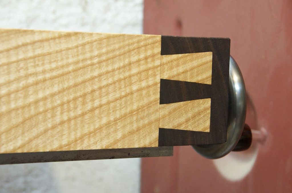 TWW/Benchcrafted Split Top Roubo Bench - FineWoodworking