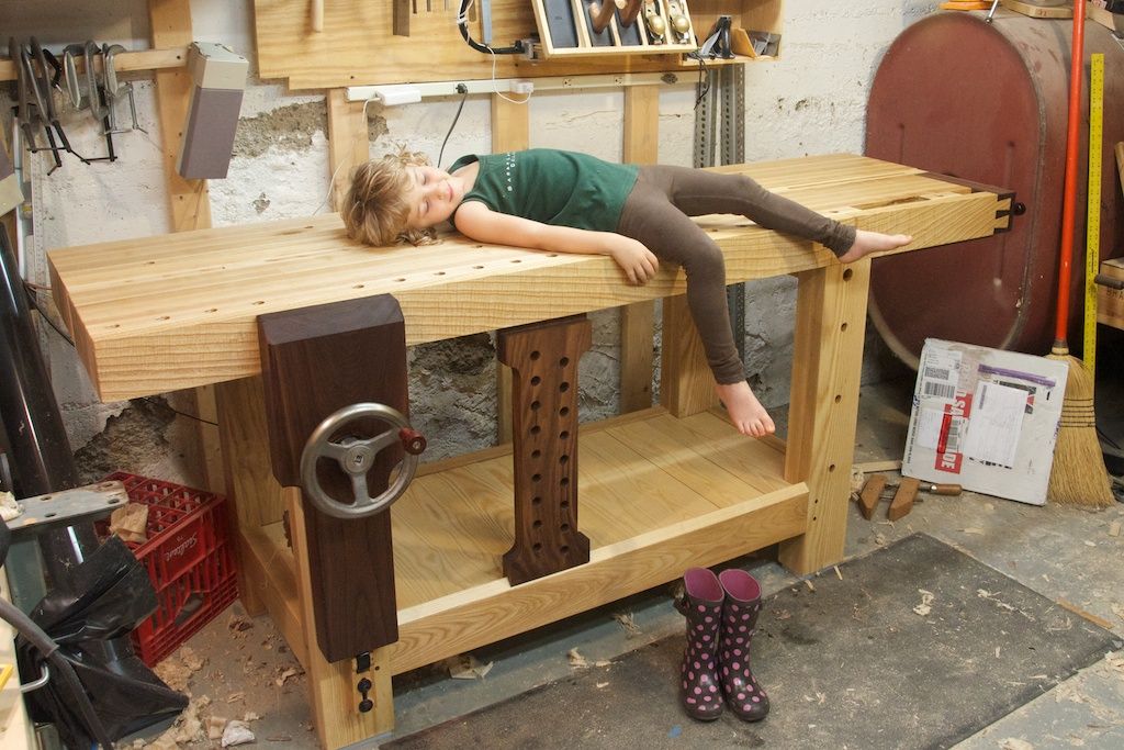 TWW/Benchcrafted Split Top Roubo Bench - FineWoodworking