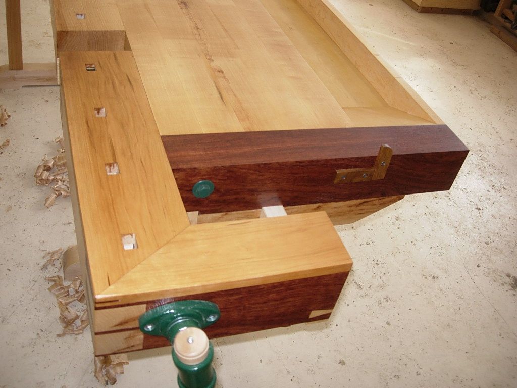 Combs Custom Builders Woodworking Shop - FineWoodworking