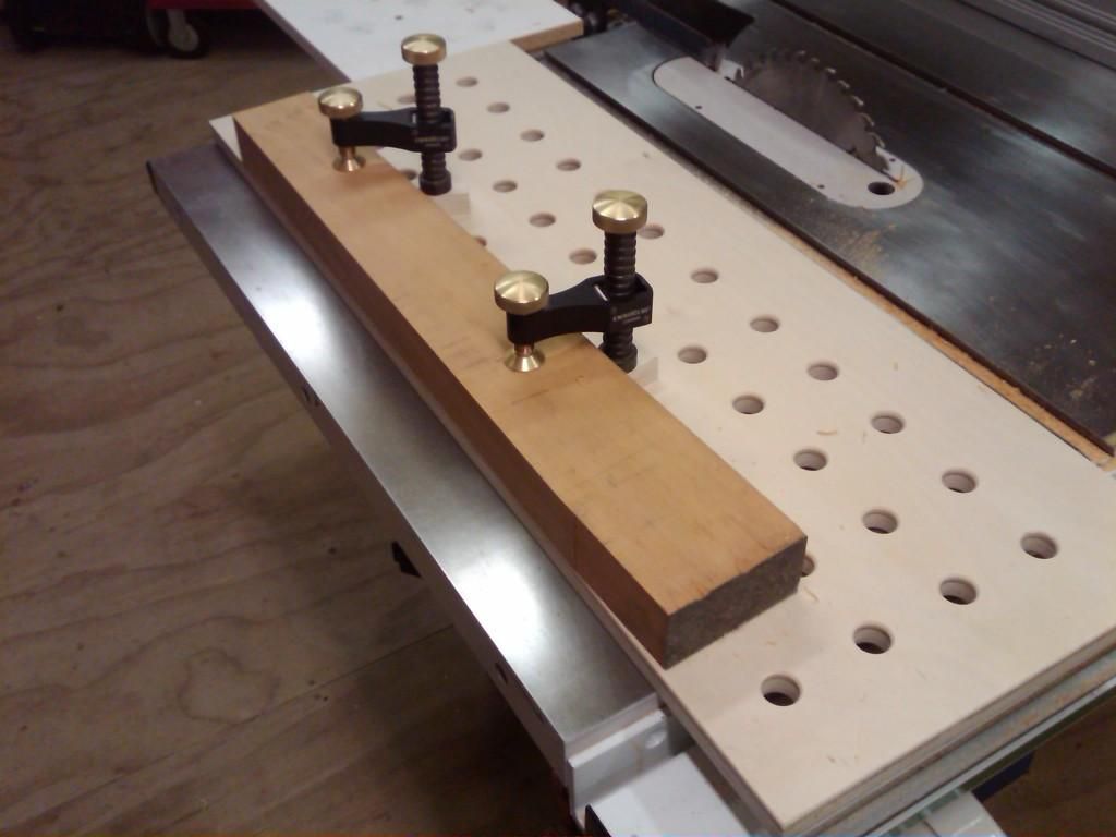 Simple Taper Jig - FineWoodworking