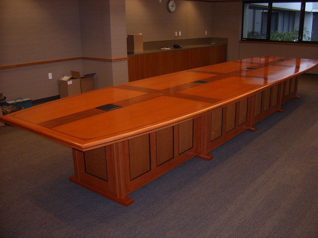 Executive Conference Table - FineWoodworking