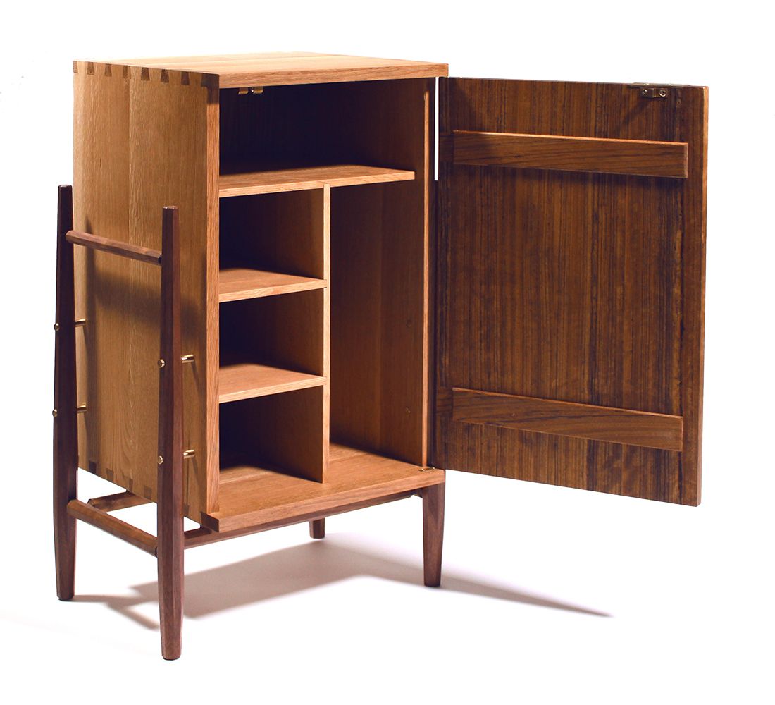 Mid-Century Bedside Cabinet - FineWoodworking