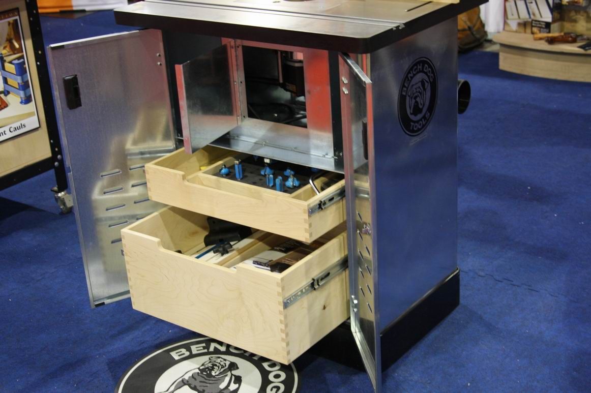 IWF Alert: Router table systems shine at the show - FineWoodworking