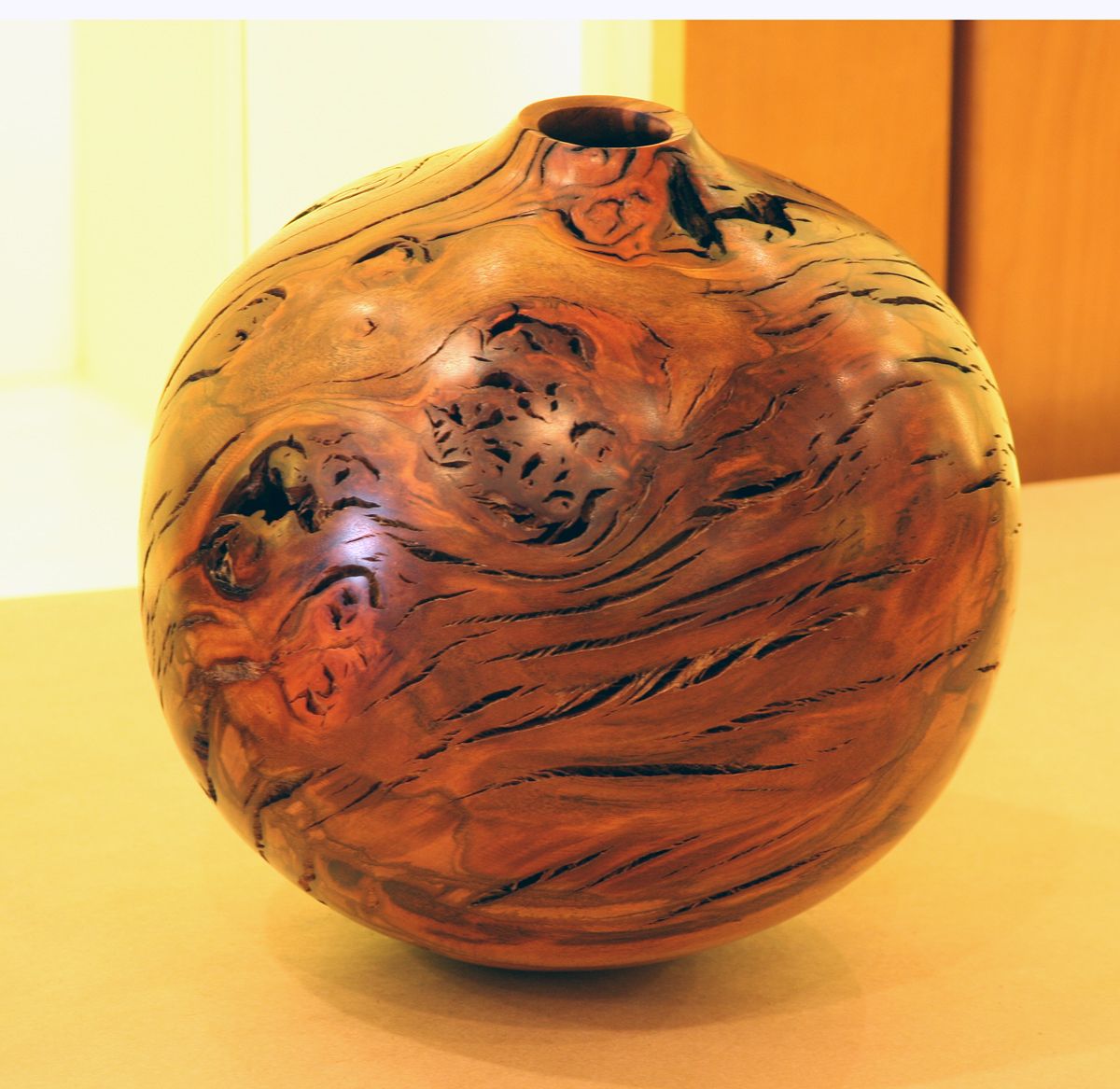 FWW award goes to young San Diego woodworker - FineWoodworking