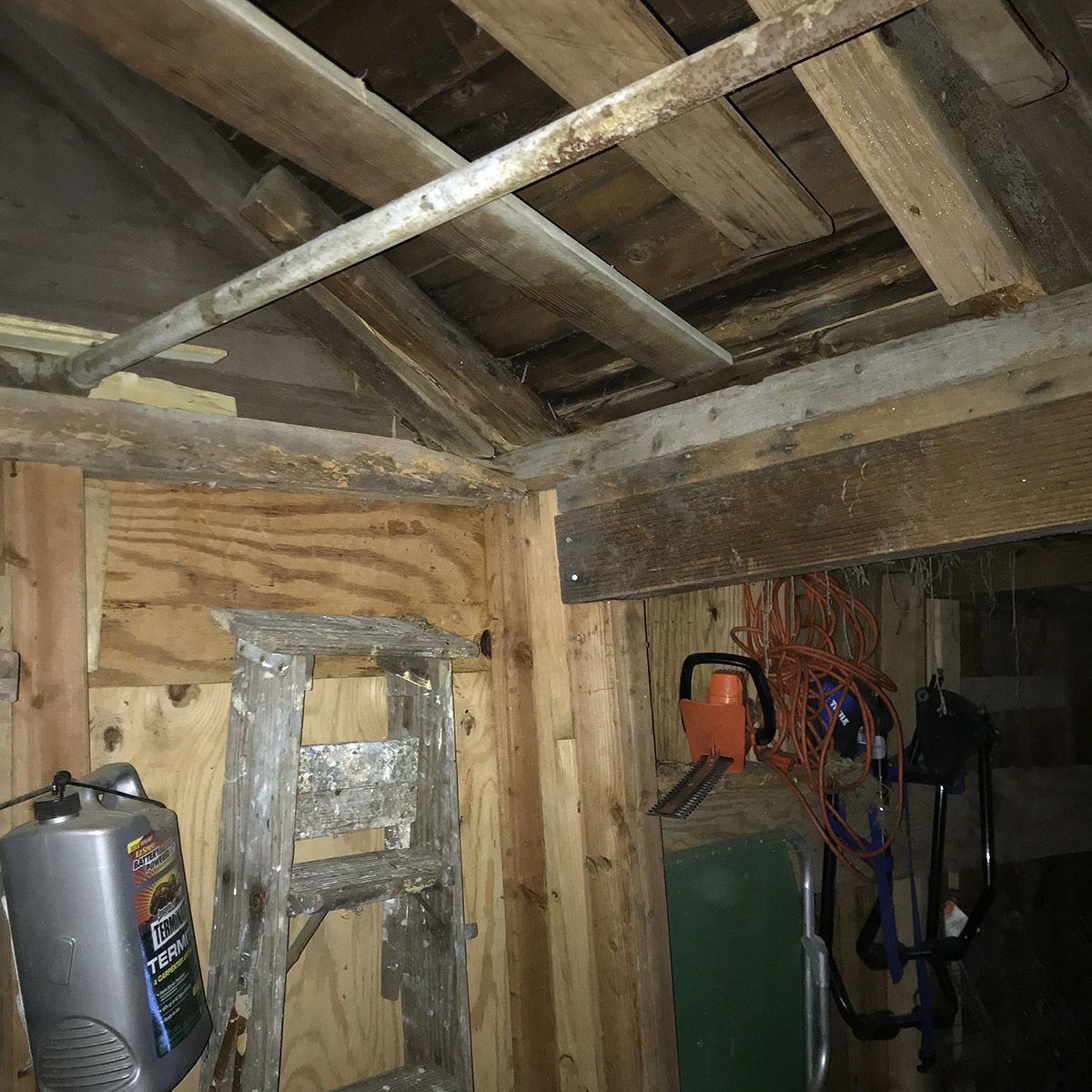 Podcast Episode 91 — Solar Roofs and Collapsing Sheds - Fine Homebuilding