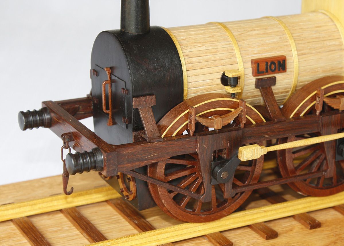 "Lion" locomotive model - FineWoodworking