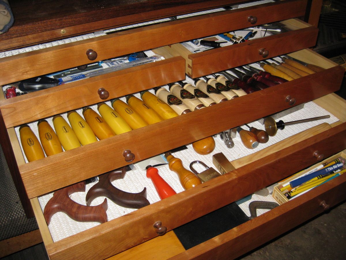 North Bennet Tool Box - FineWoodworking