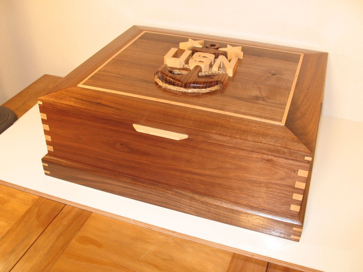 Walnut Retirement Box - FineWoodworking