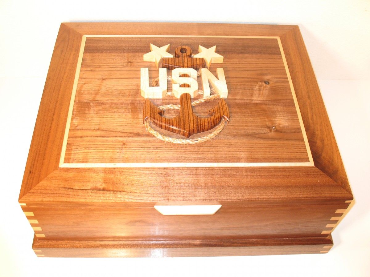 Walnut Retirement Box - FineWoodworking