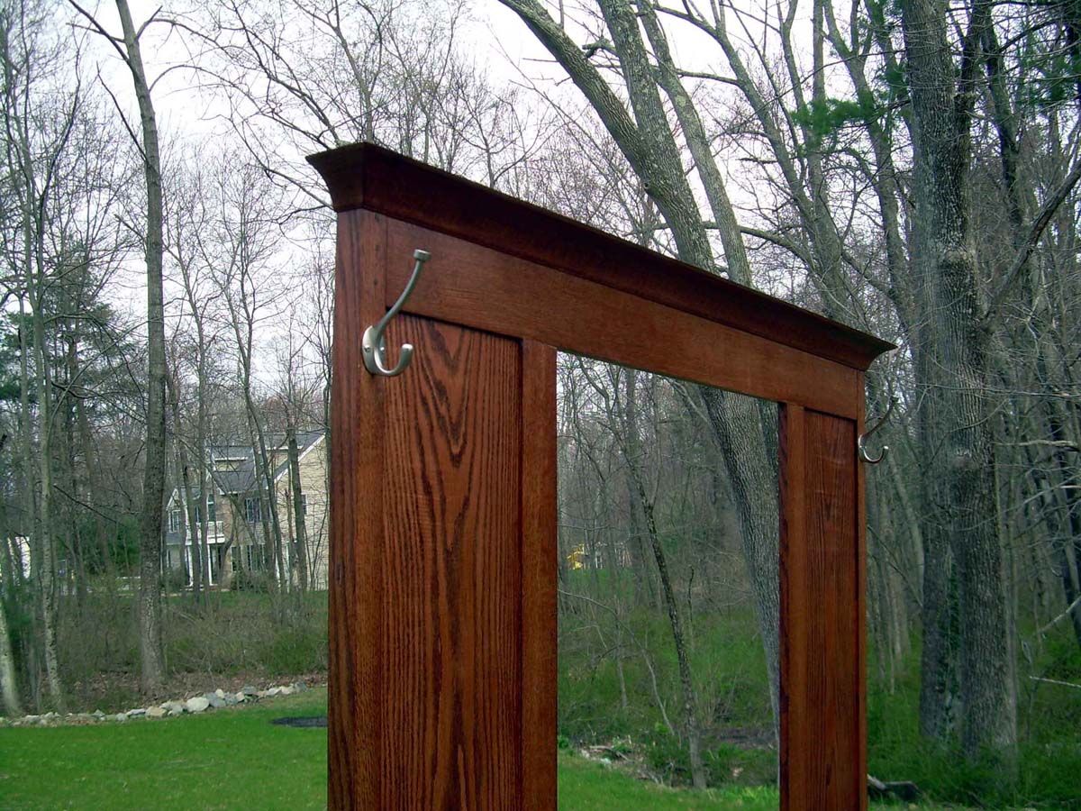 Shaker Style Hall Tree - FineWoodworking