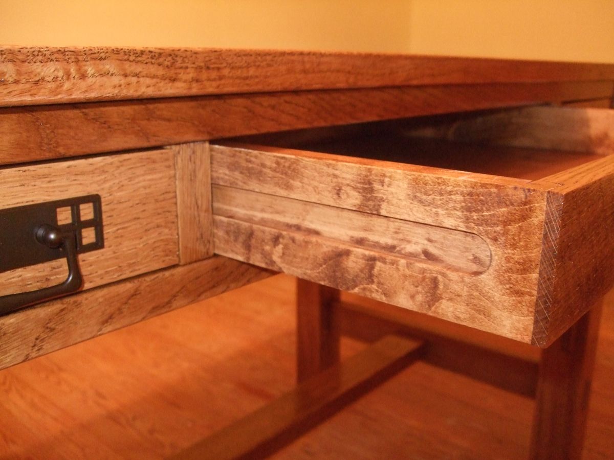 Craftsman style writing desk - FineWoodworking