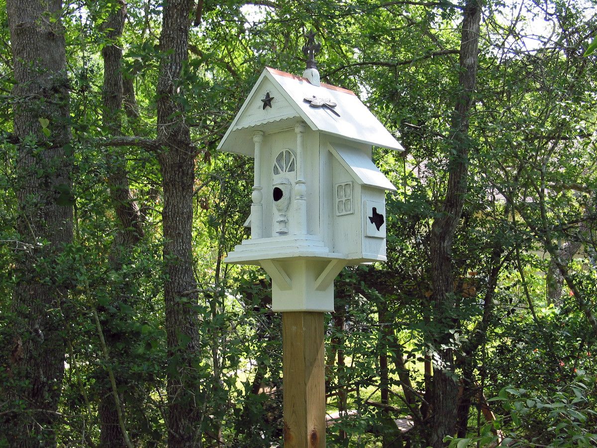 Texas birdhouse - go LongHorns - FineWoodworking