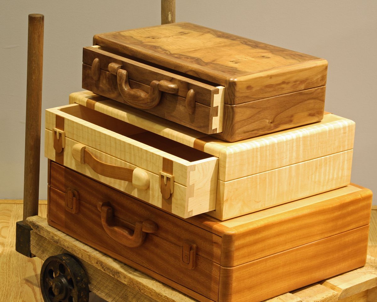 Best furniture from Southern California - FineWoodworking