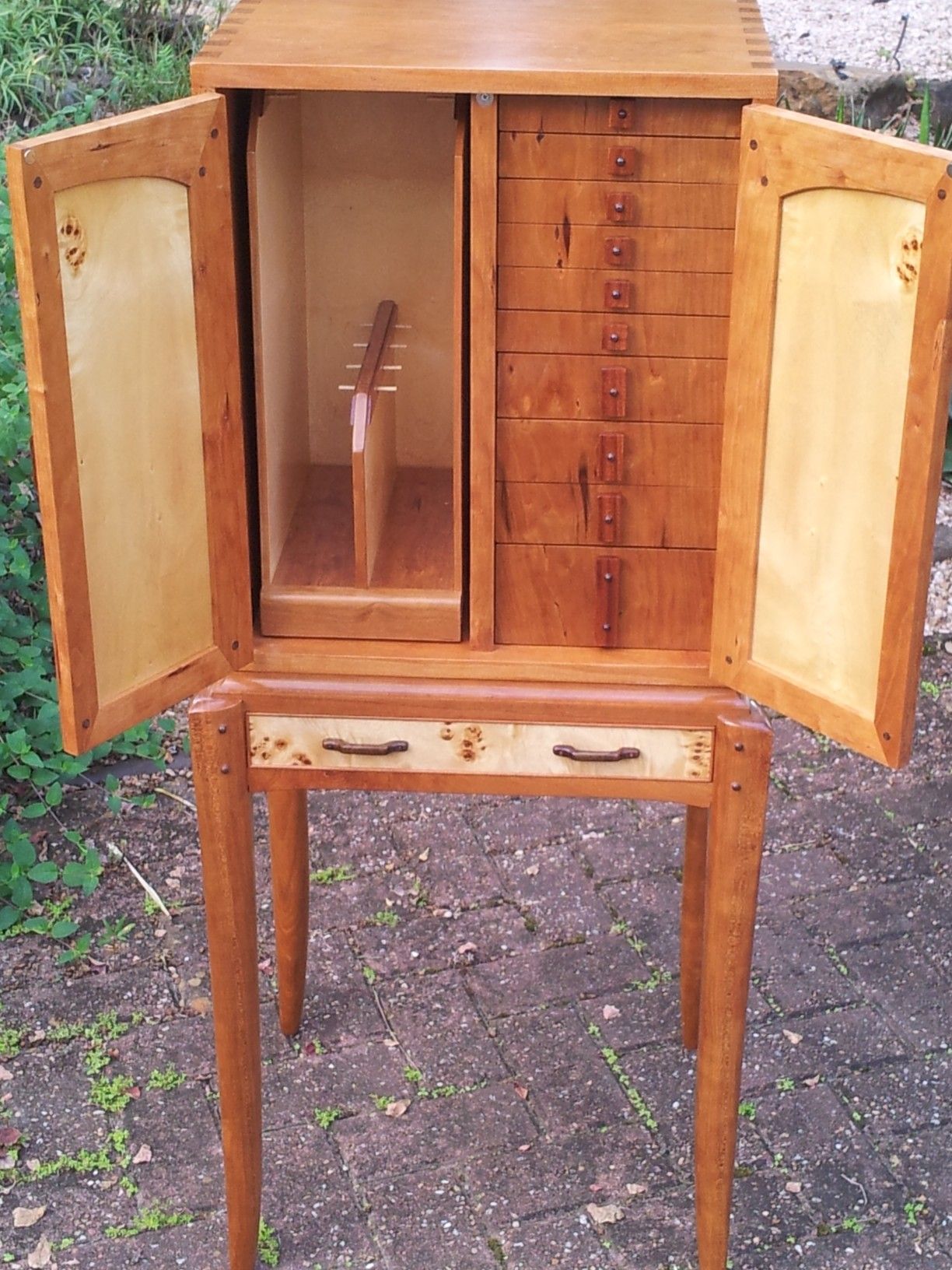 La Petite Armoire - FineWoodworking