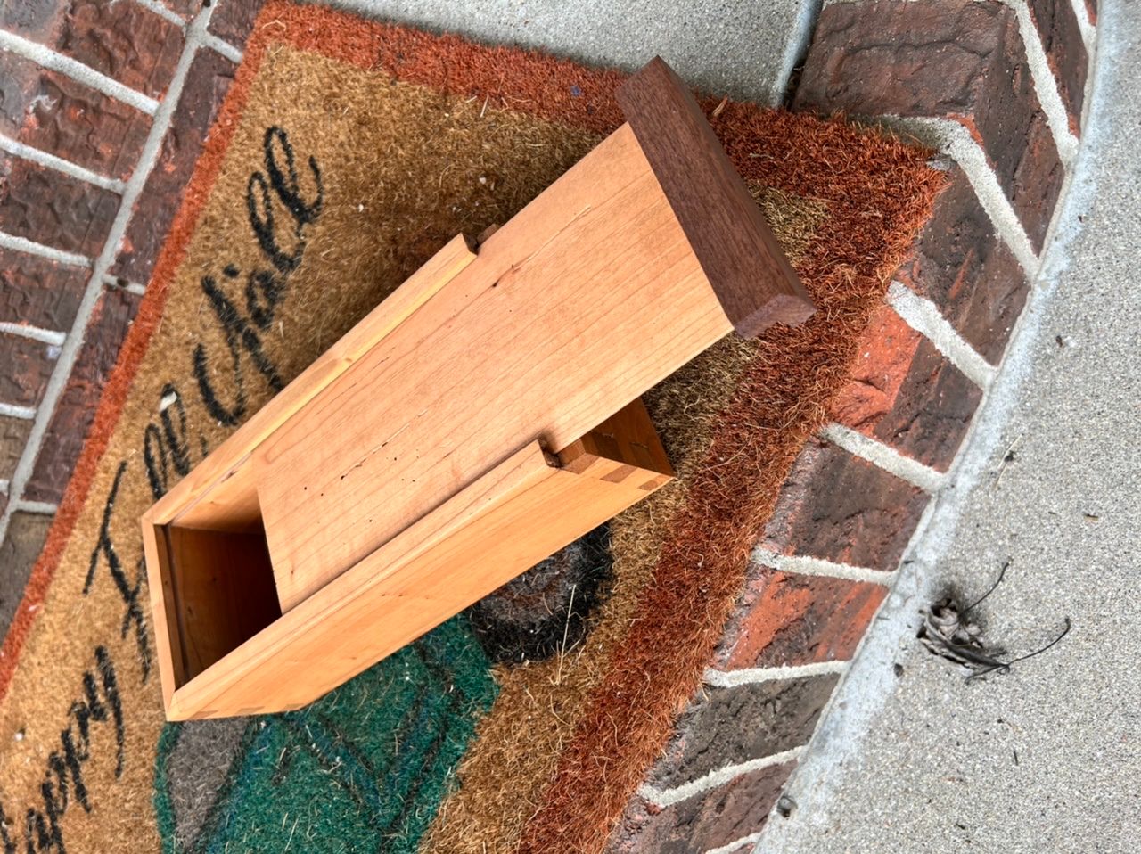 Shaker Candle Box - FineWoodworking