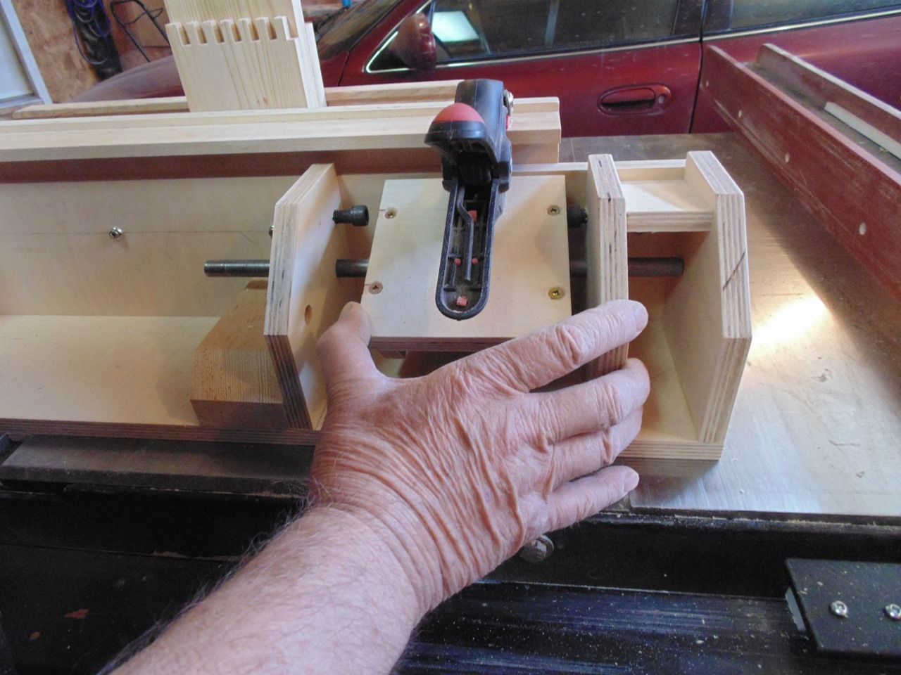 BOX JOINT JIG - FineWoodworking