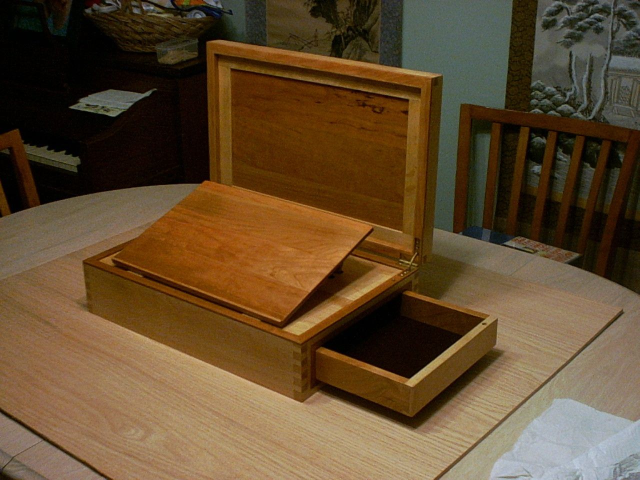 Jefferson Writing Desk - FineWoodworking