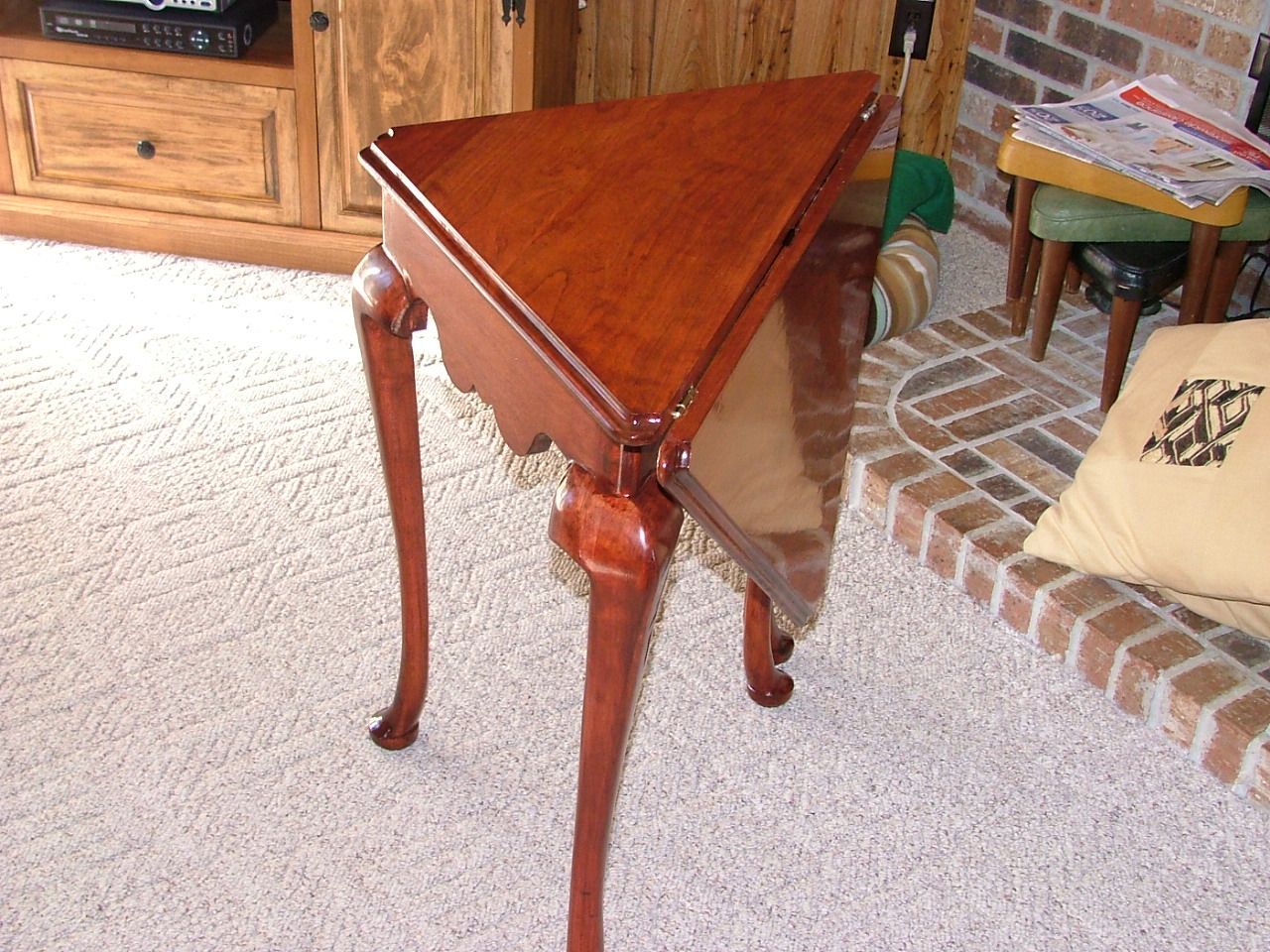 Queen Ann Handkerchief Table Circa 1740 - FineWoodworking