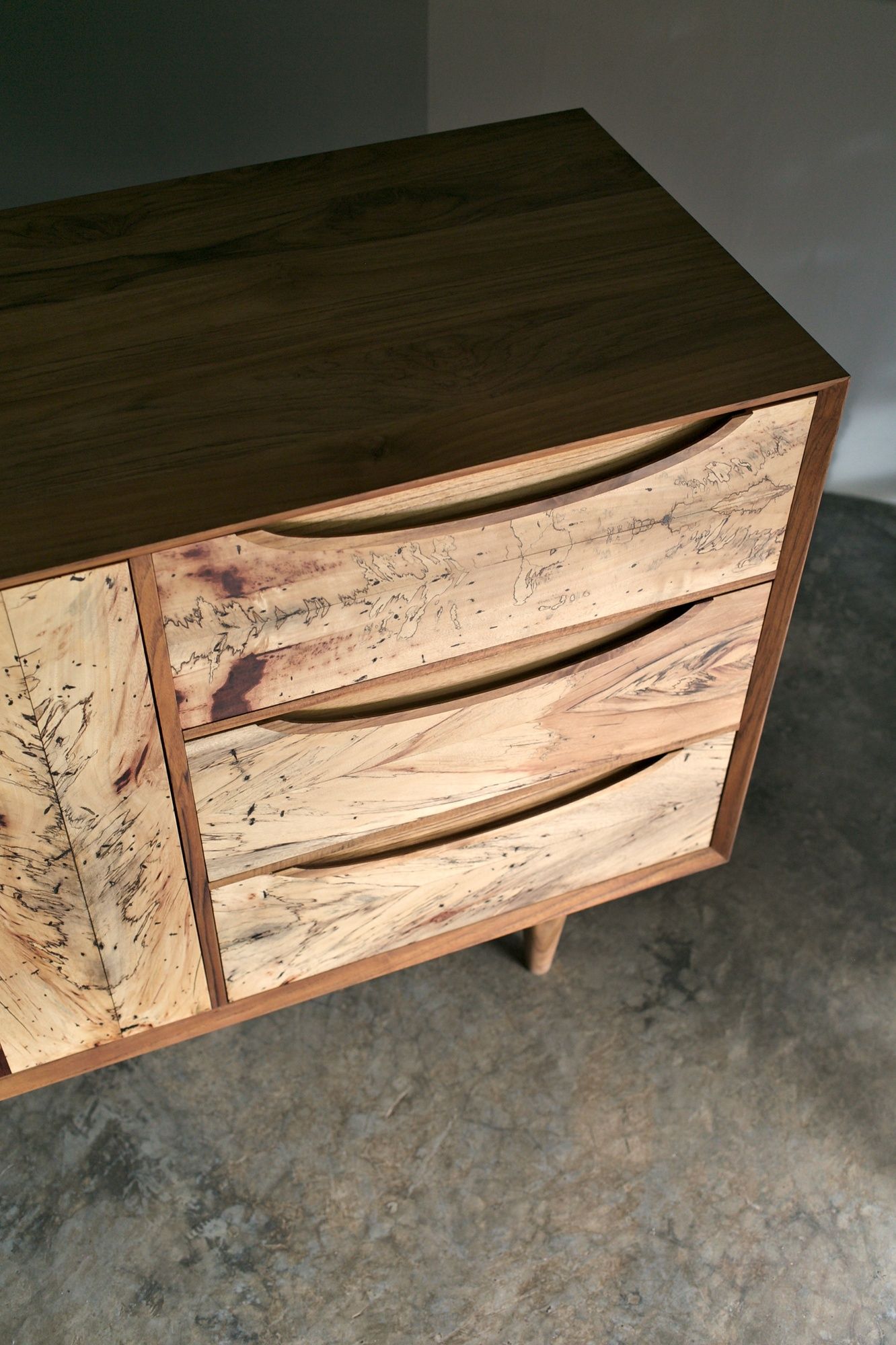 Custom Mid-Century-Inspired Buffet - FineWoodworking