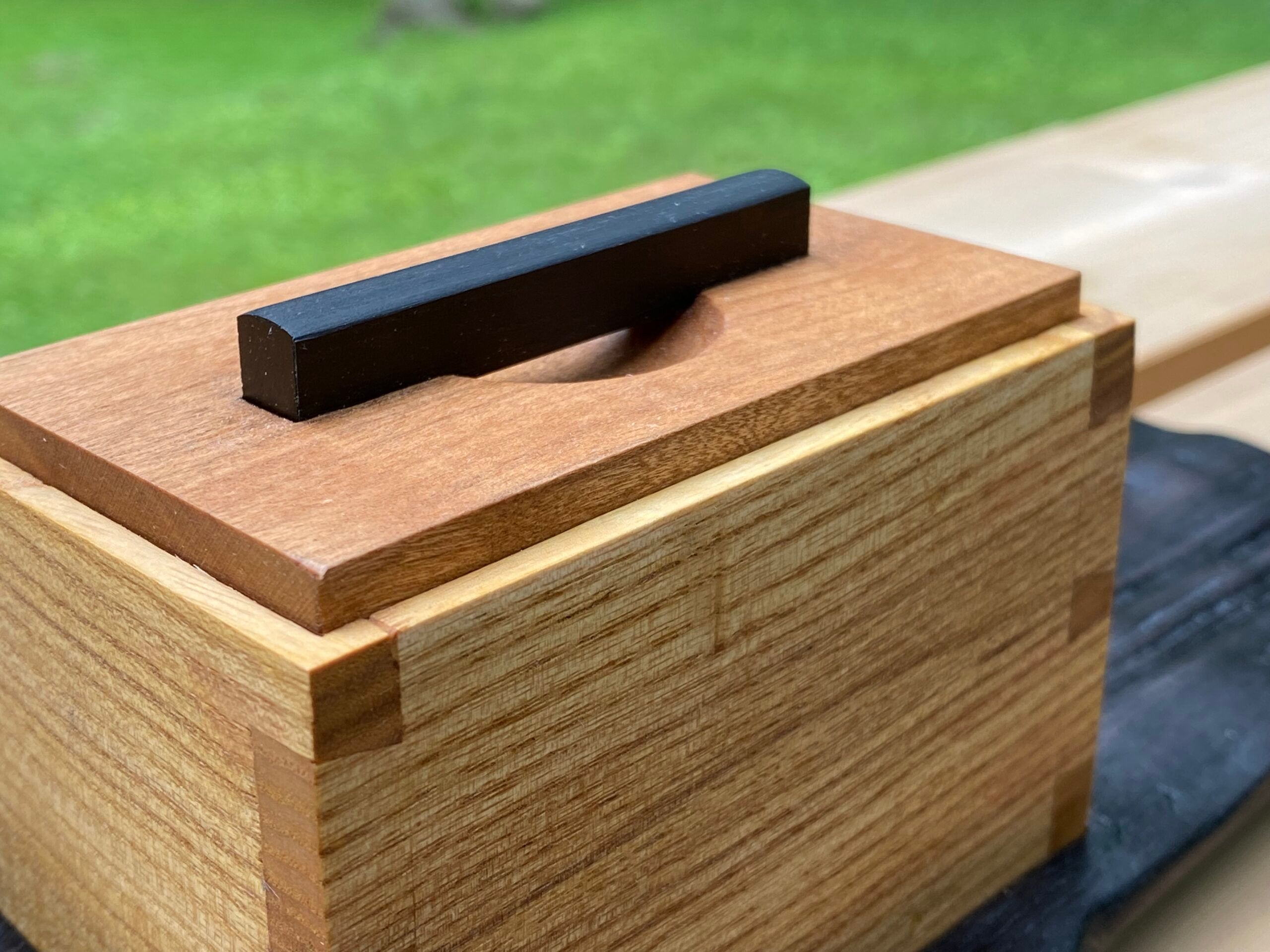 Box on Stand - FineWoodworking