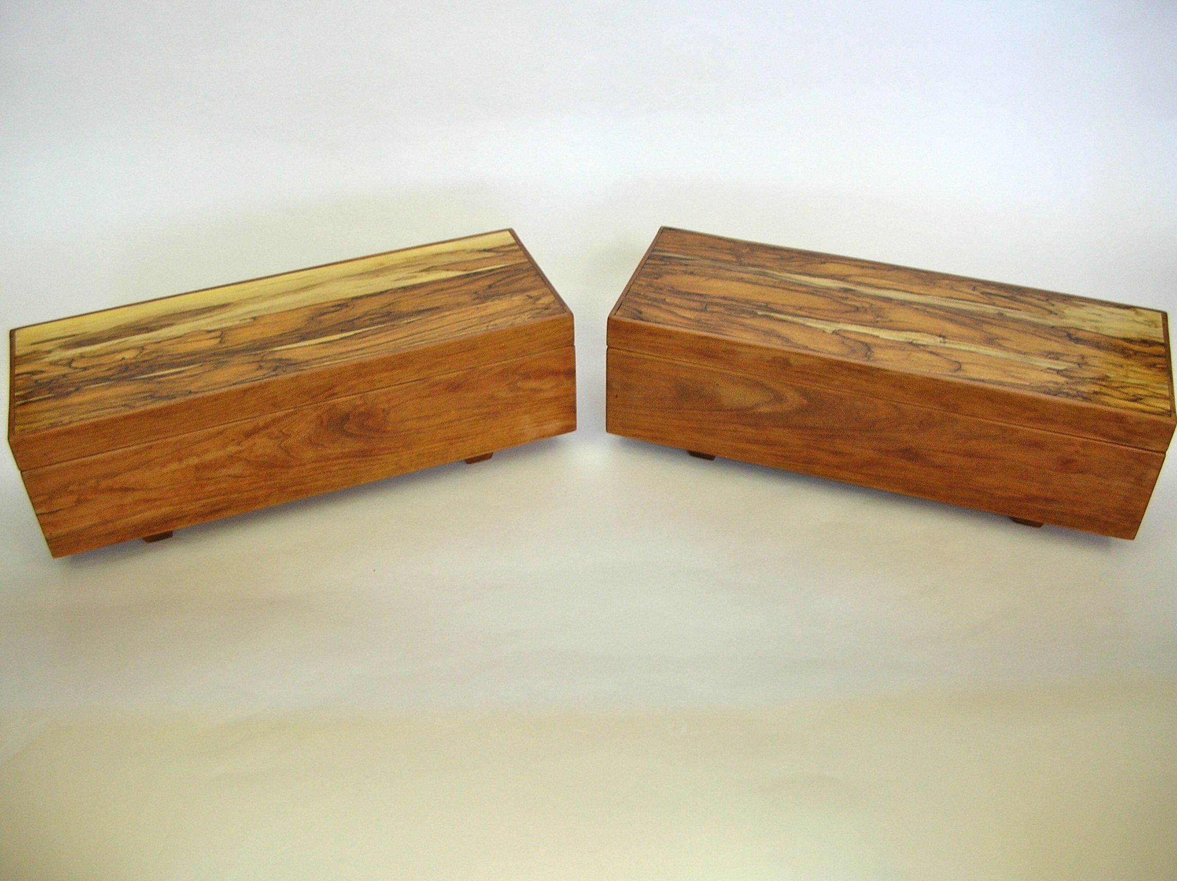 SPALTED ORANGE TILL BOXES - FineWoodworking