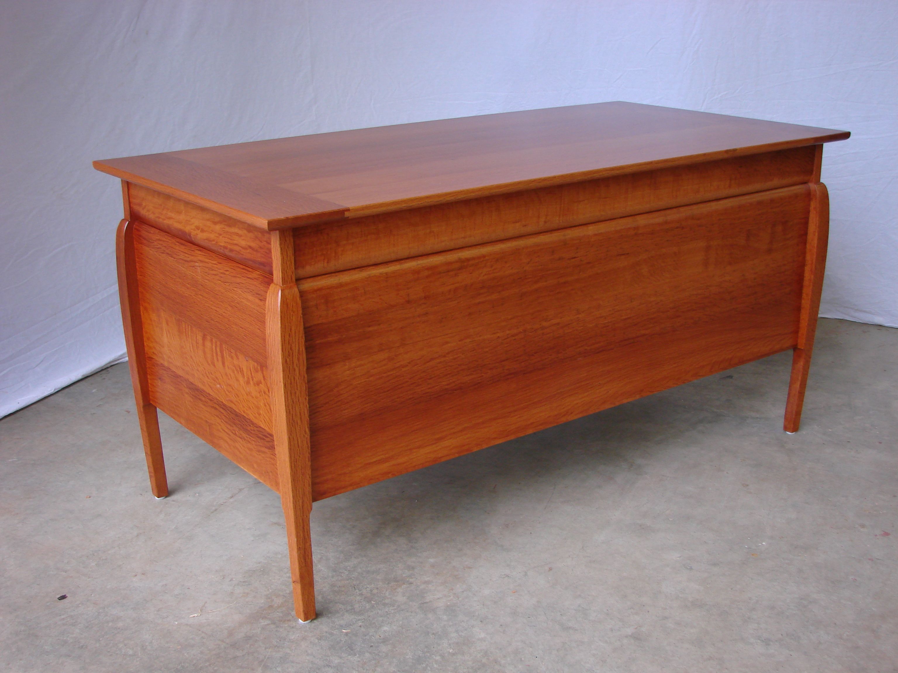 Ruhlmann Inspired Desk - FineWoodworking