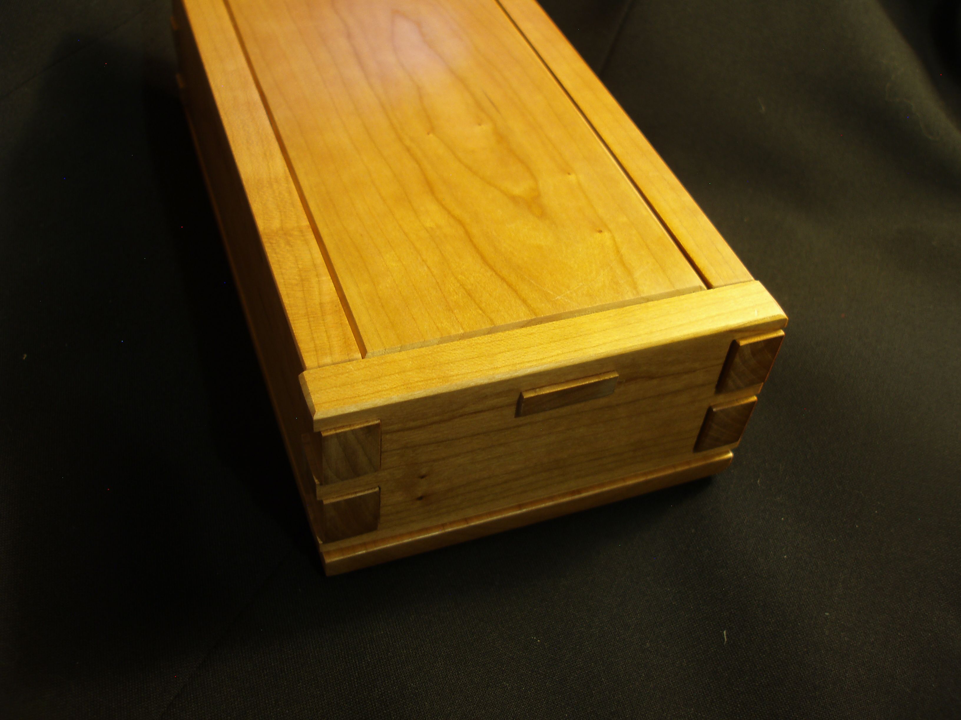 Arts and crafts inspired cherry wood box - FineWoodworking