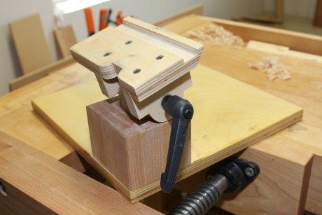 Hand Grinding - The Old-Fashioned Way - FineWoodworking