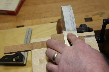 Hand Grinding - The Old-Fashioned Way - FineWoodworking