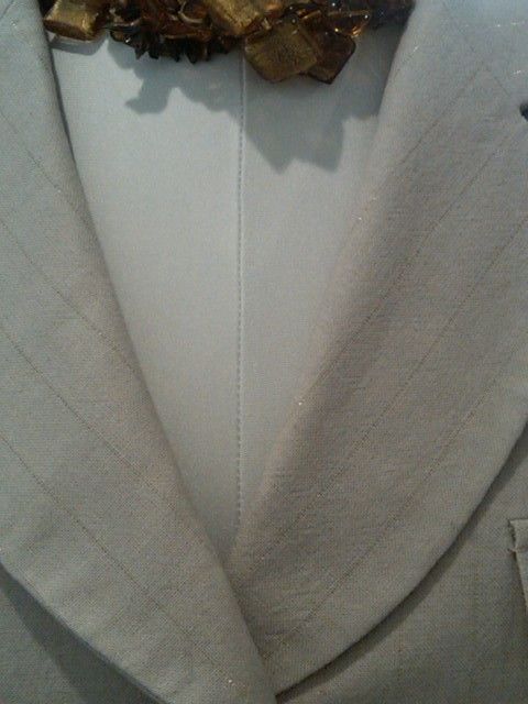 Safari-style suit - Threads