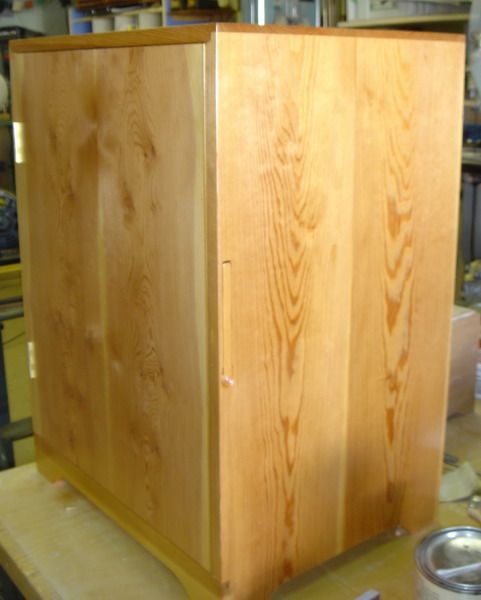 Pine stair treads as a cigar humidor. - FineWoodworking