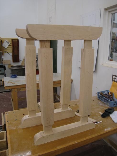 Day 6 Building a Workbench: Legs, Feet, Braces and Stretchers ...