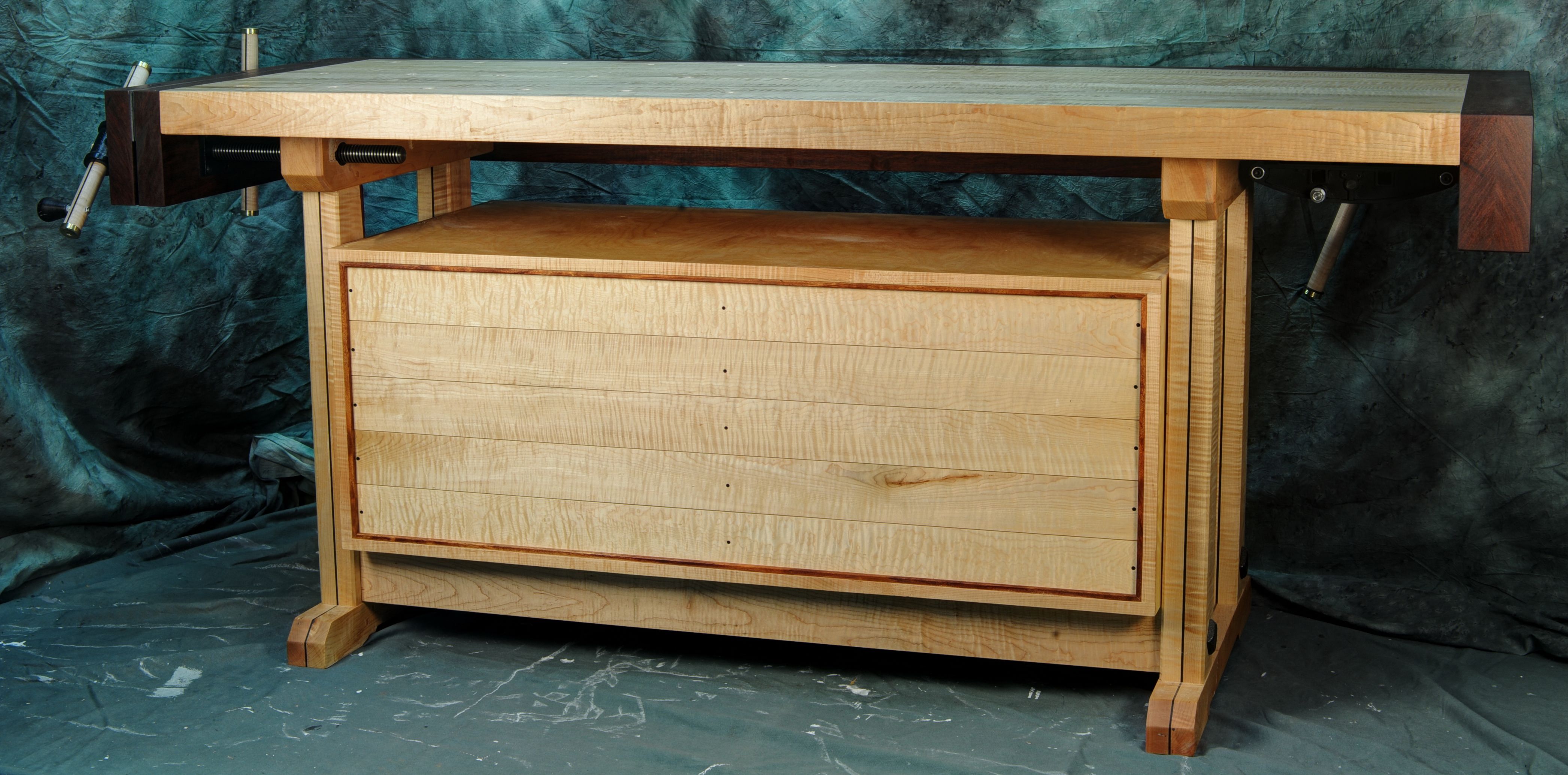The last workbench I will ever build - FineWoodworking