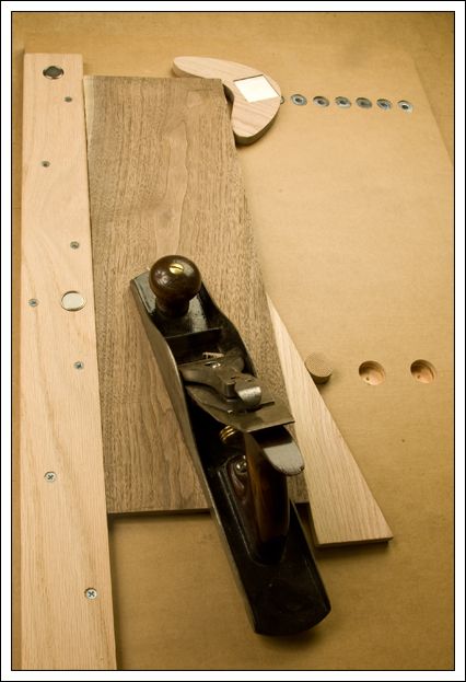 Hand Planing Jig - FineWoodworking