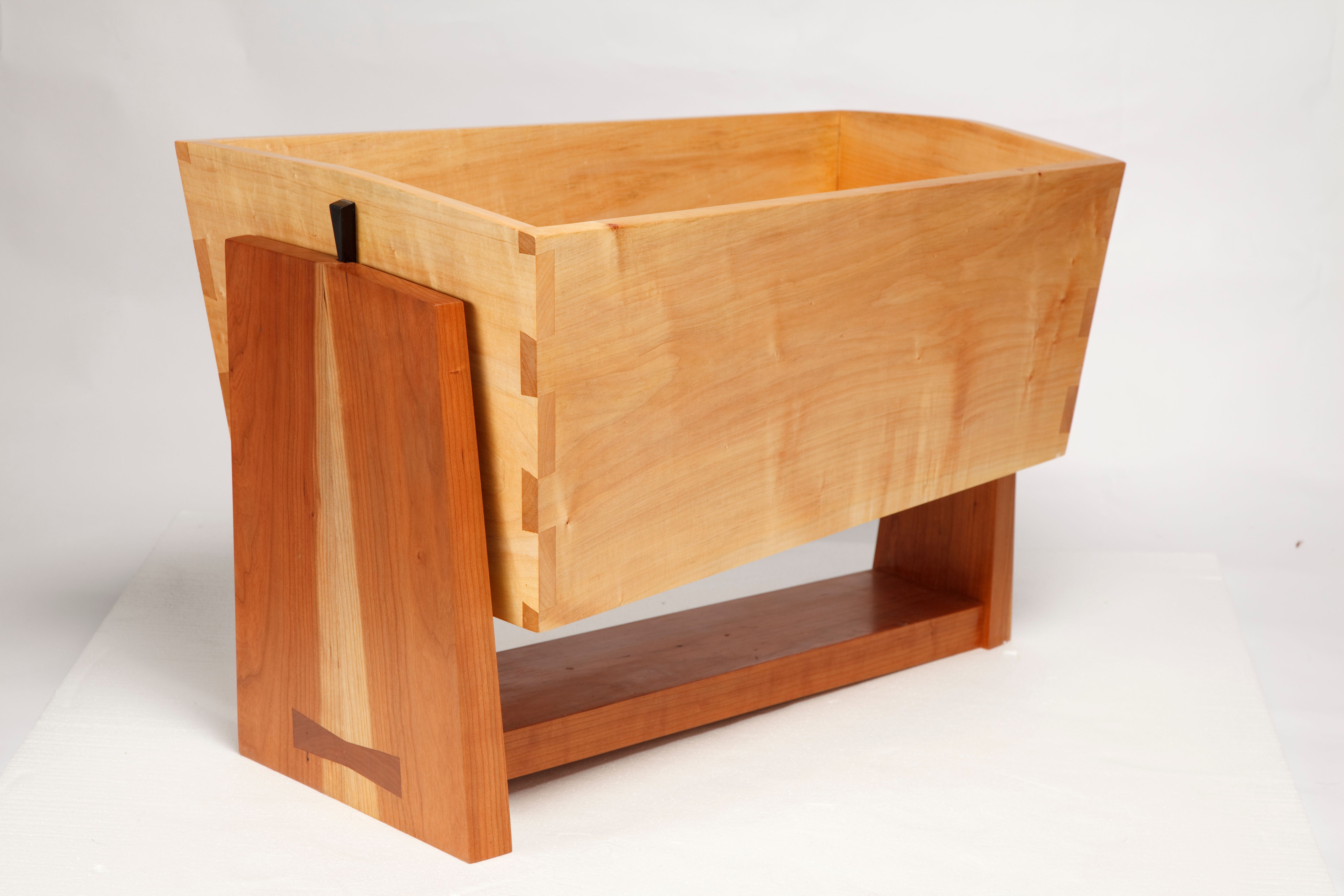 Eva's Cradle - FineWoodworking