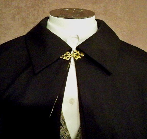 Men's Opera Cape - Threads