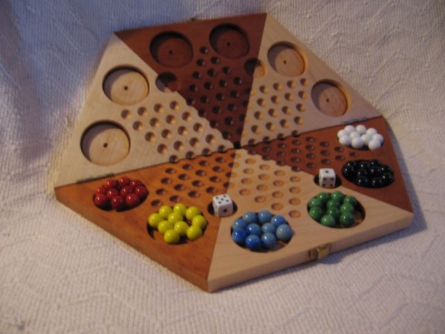Dual Game board - FineWoodworking