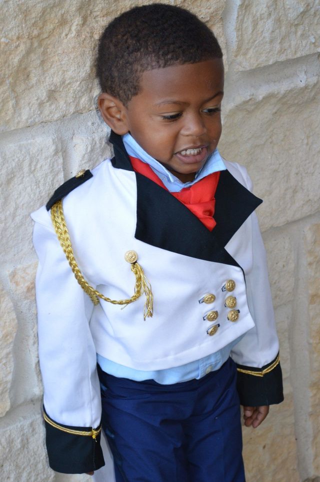 FROZEN: The Cutest Prince Hans - Threads