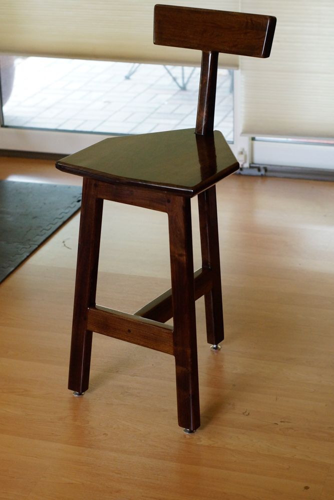 Three Leg Countertop Chair - FineWoodworking